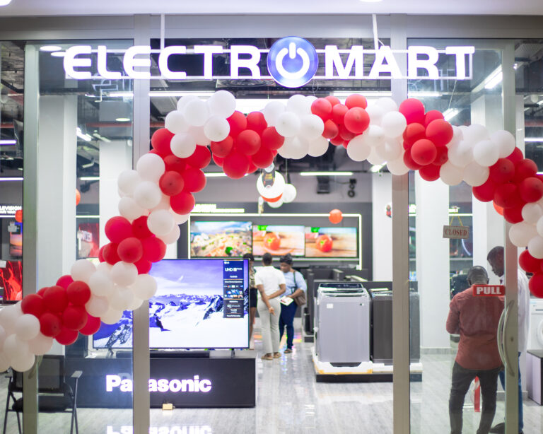 Electromart Ghana Opens New Showroom in Oxford Street Mall ...